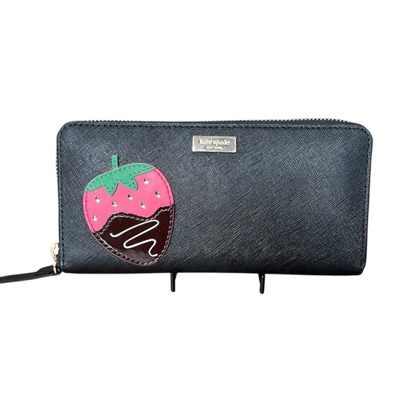 kate spade | Bags | Kate Spade Creme De La Creme Strawberry Neda Long ...